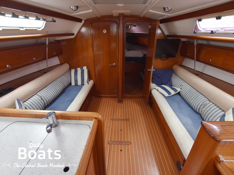 2005 Bavaria 36 Cruiser for sale. View price, photos and Buy 2005 ...