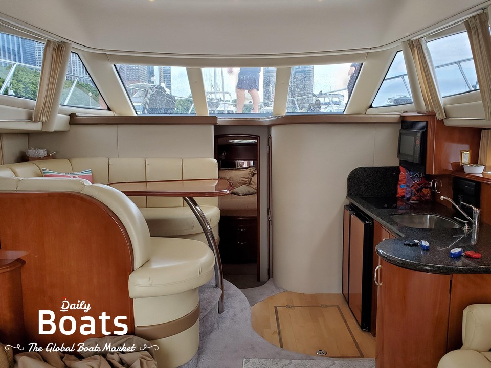 2004 Carver 42 Mariner for sale. View price, photos and Buy 2004 Carver ...