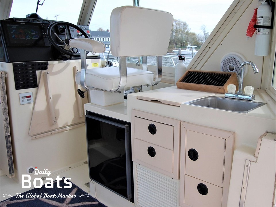 2001 Albin 31 Tournament Express for sale. View price, photos and Buy ...