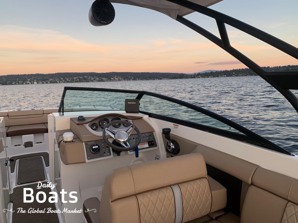 2016 Sea Ray 290 Sundeck for sale. View price, photos and Buy 2016 Sea ...