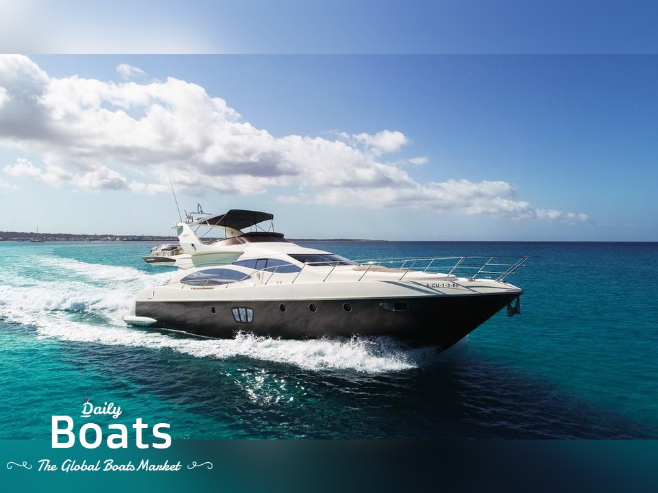 2005 Azimut 68 Plus for sale. View price, photos and Buy 2005 Azimut 68 ...