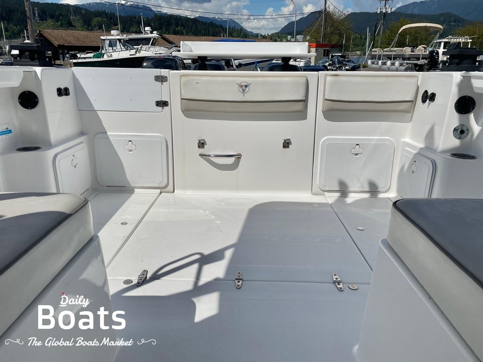 2007 Campion 682 Explorer for sale. View price, photos and Buy 2007 ...