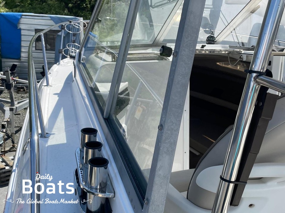2007 Campion 682 Explorer for sale. View price, photos and Buy 2007 ...