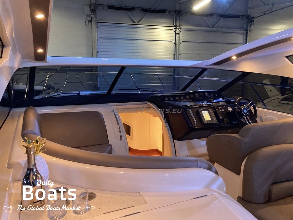 2002 Princess V46 for sale. View price, photos and Buy 2002 Princess ...