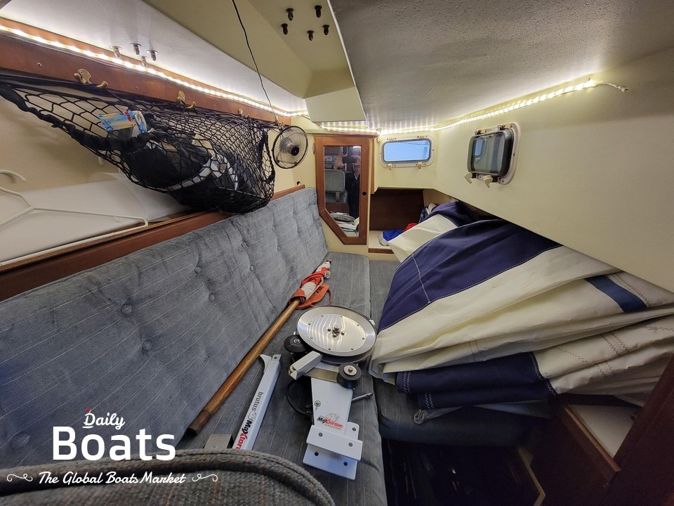 1990 Catalina 36 Mk1 for sale. View price, photos and Buy 1990 Catalina ...