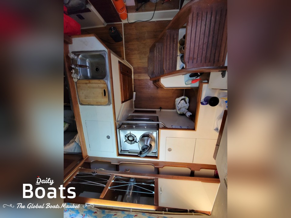 1990 Catalina 36 Mk1 for sale. View price, photos and Buy 1990 Catalina ...