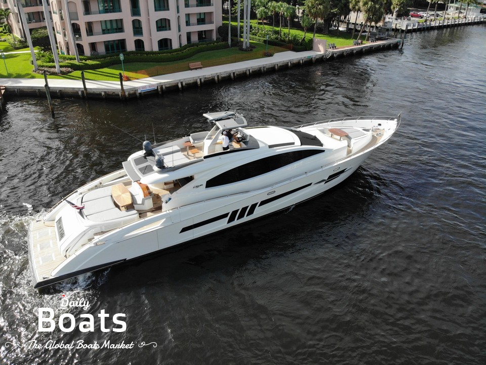 2009 Lazzara Yachts 92 Lsx for sale. View price, photos and Buy 2009 ...