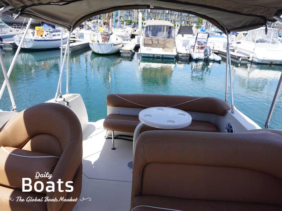 2002 Sea Ray Sun Dancer for sale. View price, photos and Buy 2002 Sea ...