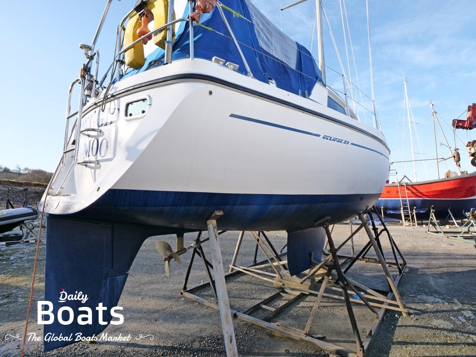 1988 Moody Eclipse 33 for sale. View price, photos and Buy 1988 Moody ...