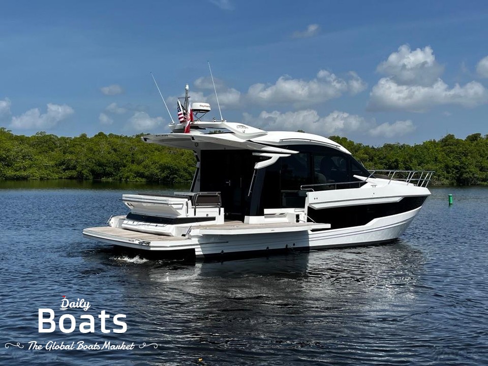 2021 Galeon 410 Htc for sale. View price, photos and Buy 2021 Galeon ...