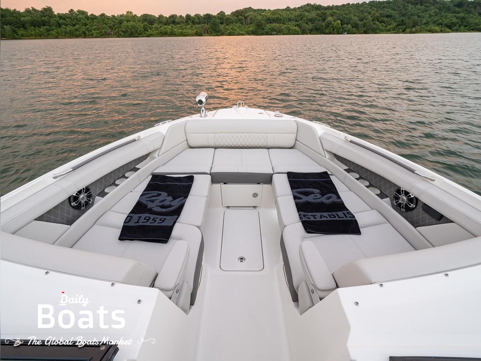 2022 Sea Ray Slx 350 for sale. View price, photos and Buy 2022 Sea Ray ...