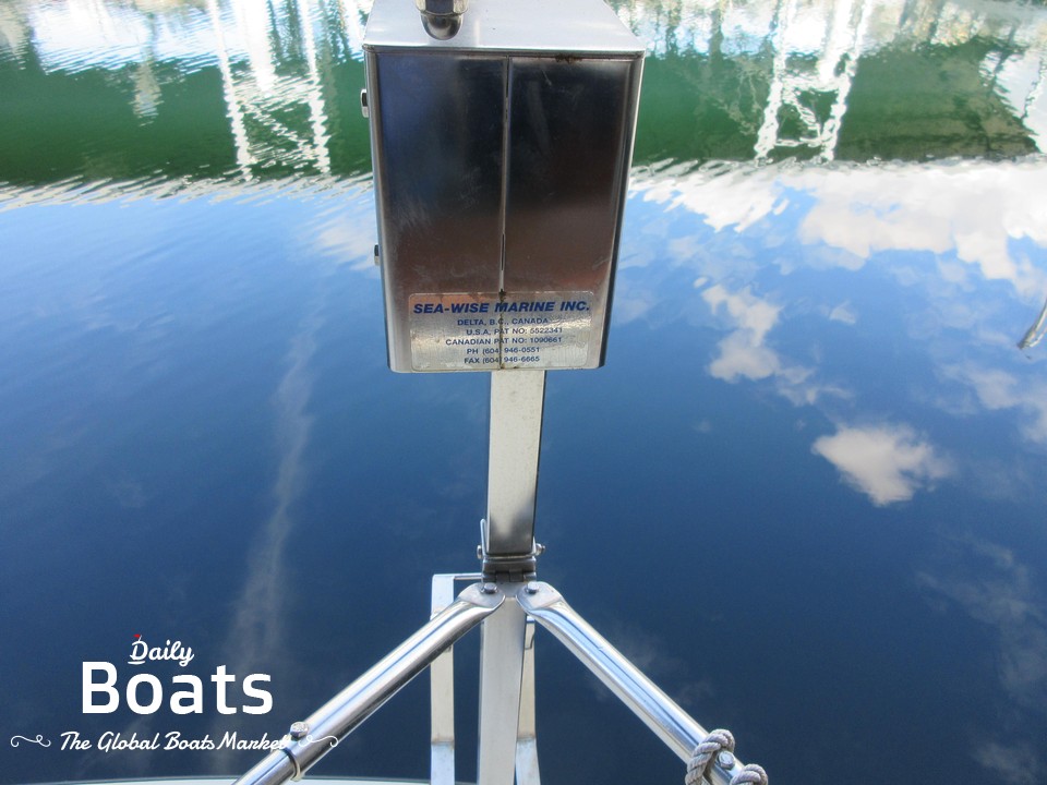 1983 Tollycraft 37' Diesel Powered. Down Galley for sale. View price ...