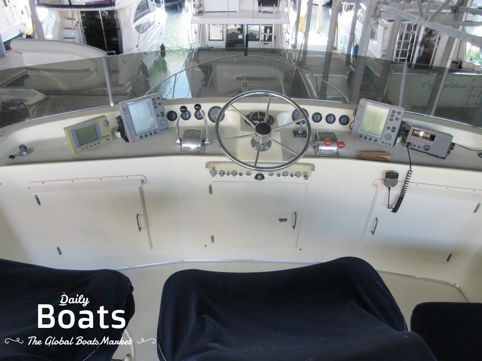 1983 Tollycraft 37' Diesel Powered. Down Galley for sale. View price ...