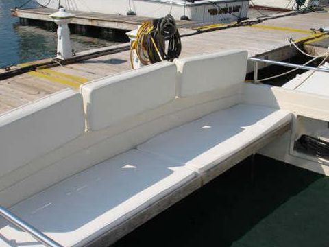 1986 Silverton 29 for sale. View price, photos and Buy 1986 Silverton ...