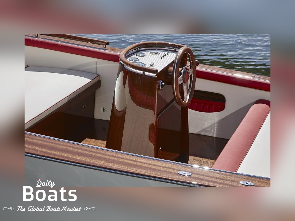 2021 Italian Yard Wooden Center Console Tender 17' for sale. View price ...