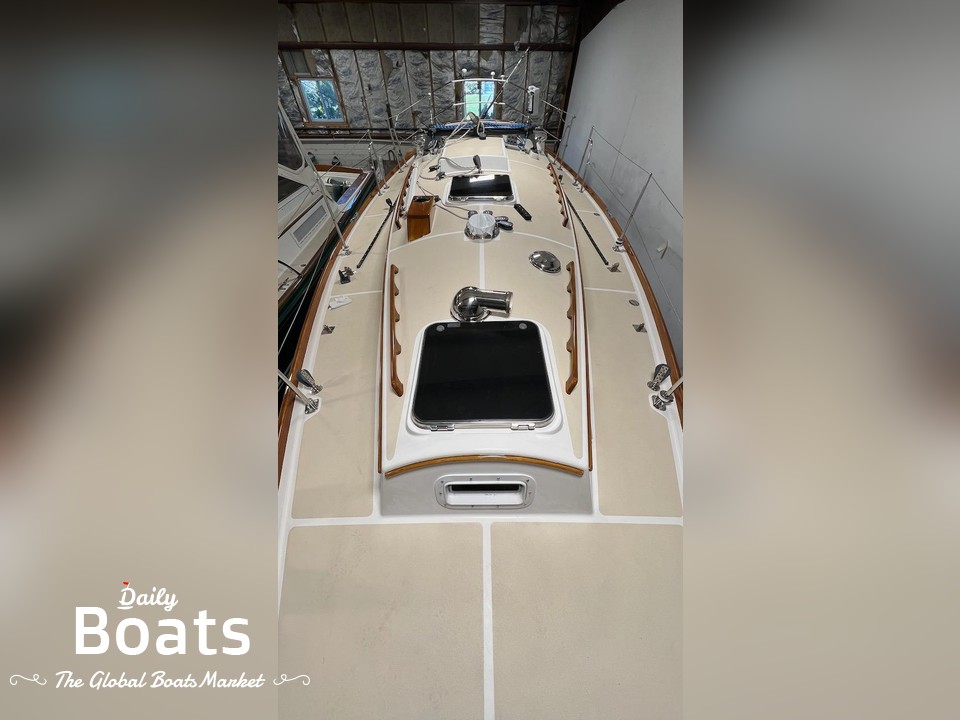 2004 Morris Ocean Series 34 for sale. View price, photos and Buy 2004 ...