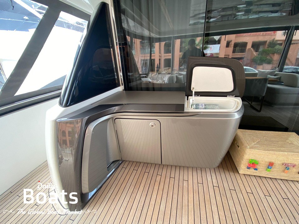 2020 Princess 85 My for sale. View price, photos and Buy 2020 Princess ...