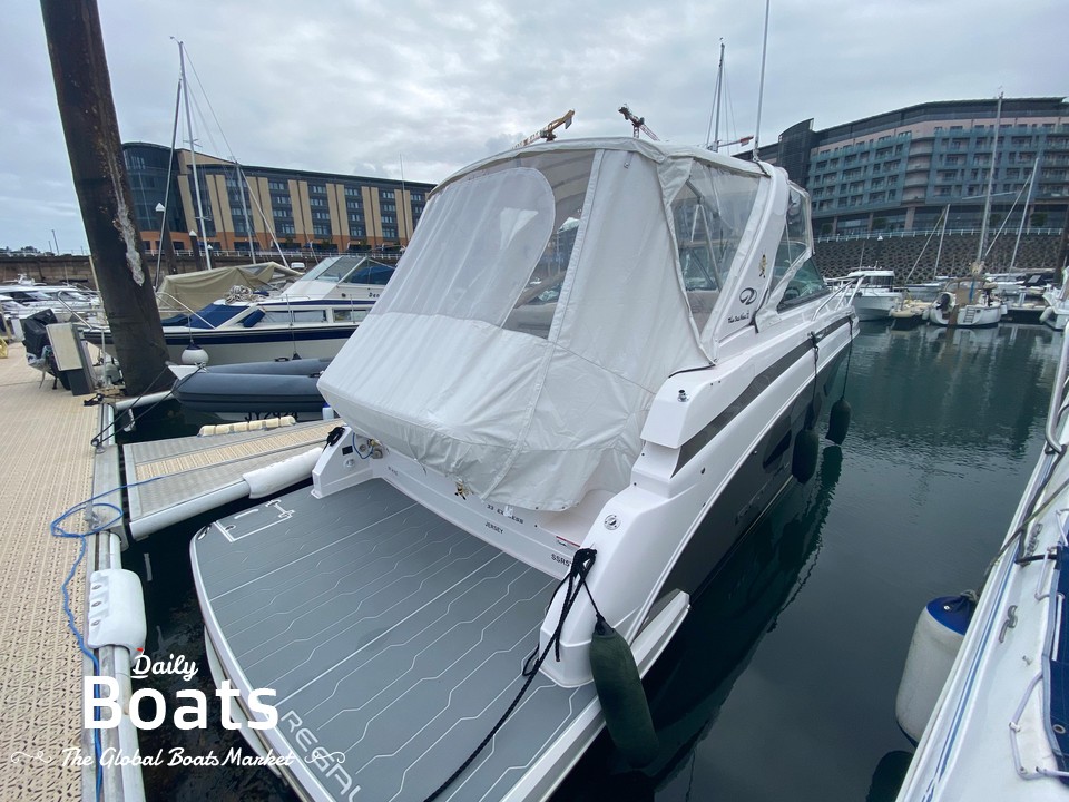 2019 Regal 33 Express for sale. View price, photos and Buy 2019 Regal ...