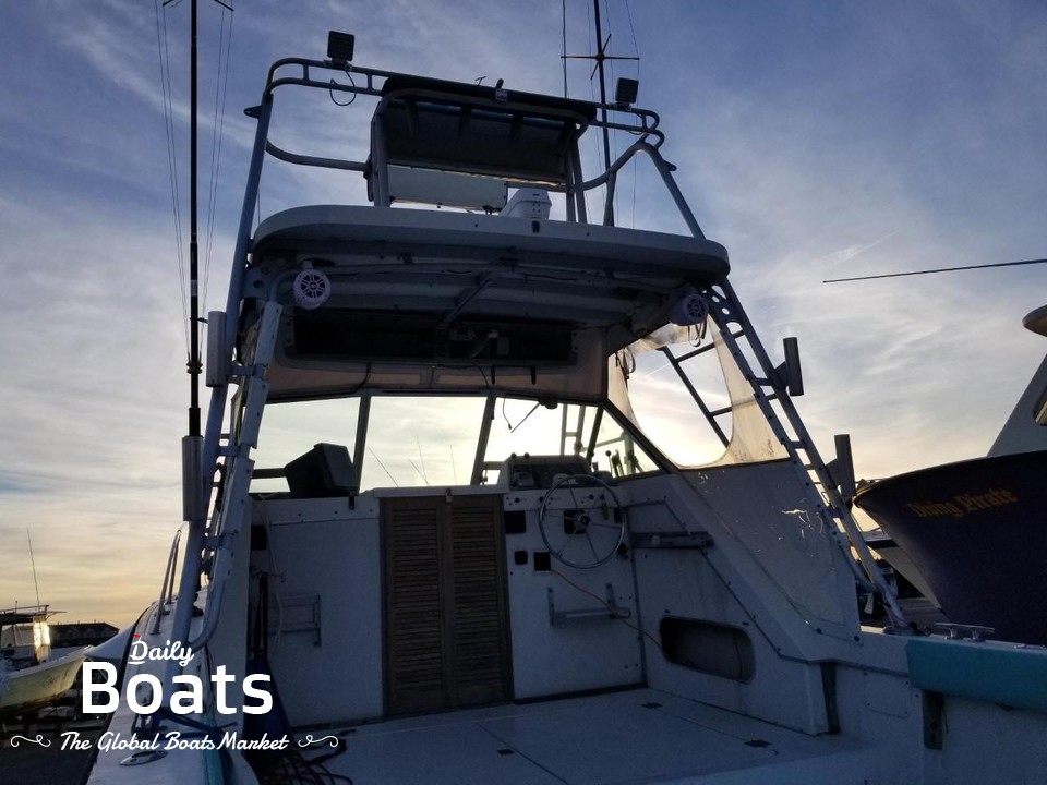 1982 Topaz 28 Sportfish for sale. View price, photos and Buy 1982 Topaz ...