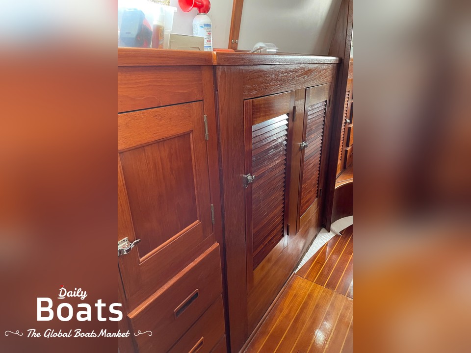 1976 Gulfstar 43 for sale. View price, photos and Buy 1976 Gulfstar 43 ...