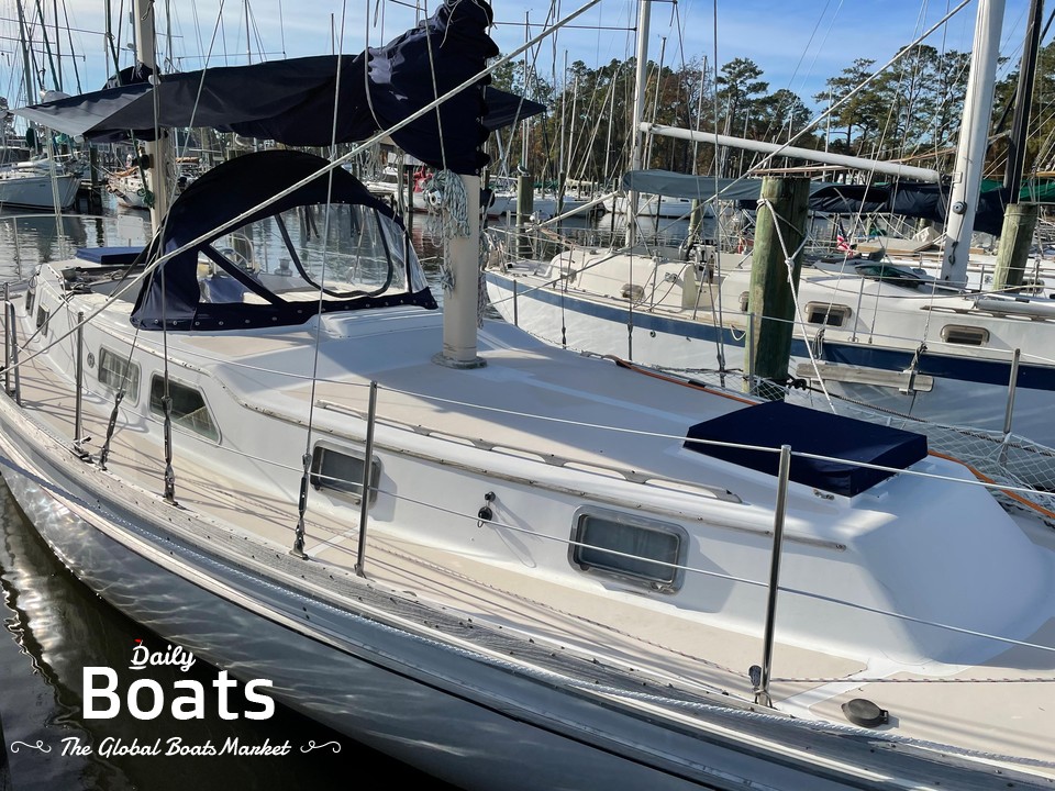 1976 Gulfstar 43 for sale. View price, photos and Buy 1976 Gulfstar 43 ...