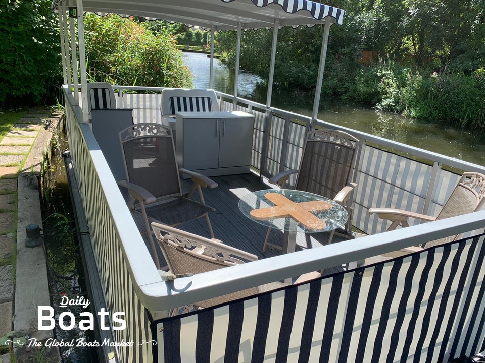 2021 Custom Pontoon Boat for sale. View price, photos and Buy 2021 ...