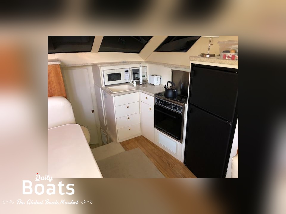 1998 Silverton 352 Motor Yacht for sale. View price, photos and Buy ...