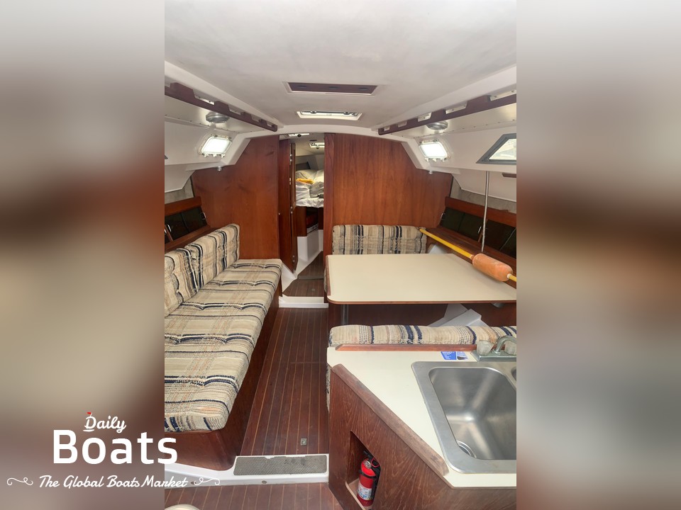 1983 Hunter 34 for sale. View price, photos and Buy 1983 Hunter 34 #293433