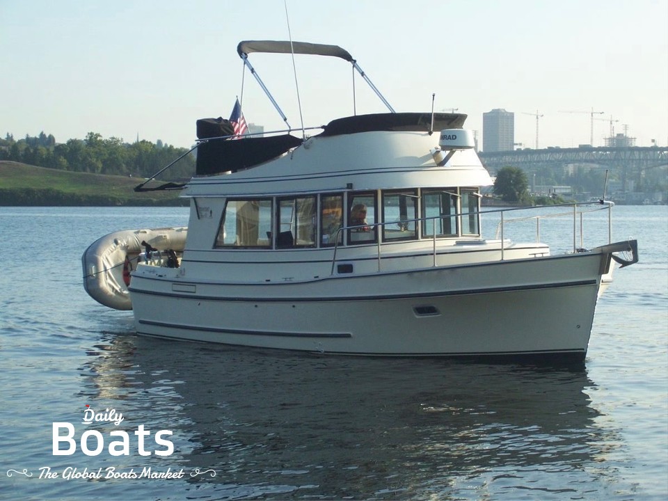 1999 Camano 31 Trawler for sale. View price, photos and Buy 1999 Camano ...