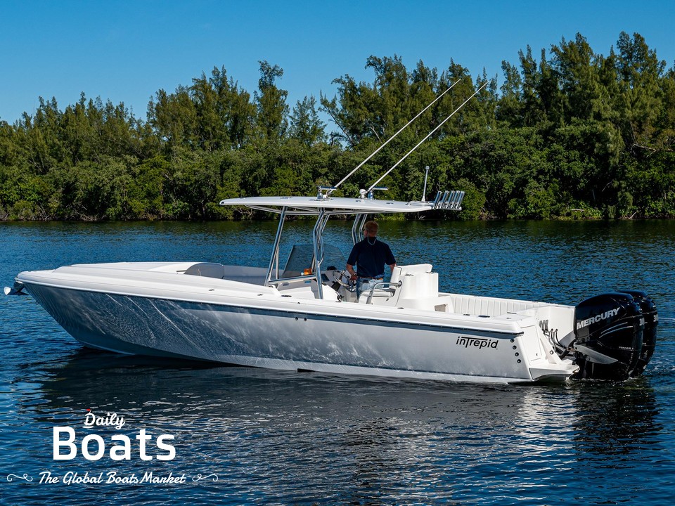 2009 Intrepid 323 Cuddy for sale. View price, photos and Buy 2009 ...