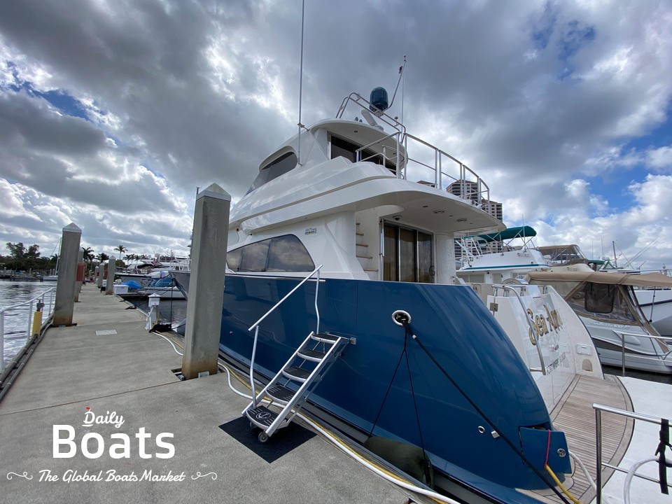 2009 McKinna 60 Skylounge for sale. View price, photos and Buy 2009 ...