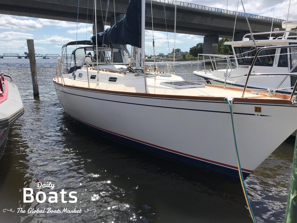 1989 Tartan 372 for sale. View price, photos and Buy 1989 Tartan 372 ...
