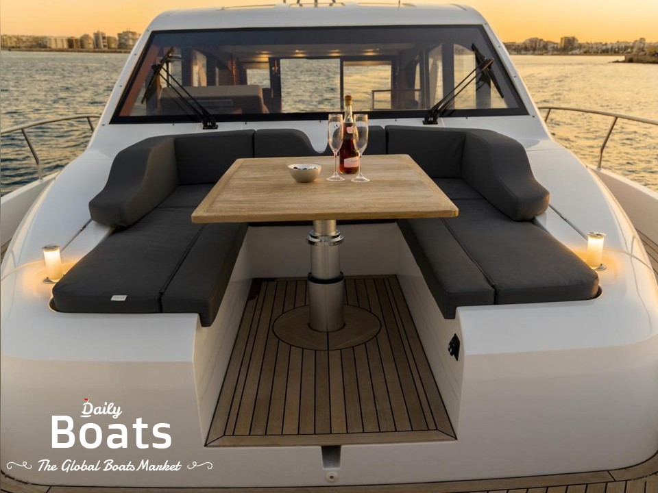 2022 Sealine C530 for sale. View price, photos and Buy 2022 Sealine ...