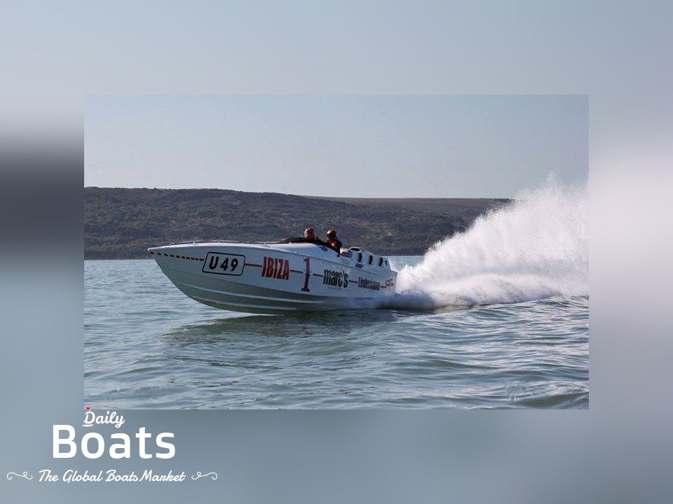 1980 Cigarette Racing - Don Aronow 'Bubbledeck' for sale. View price ...