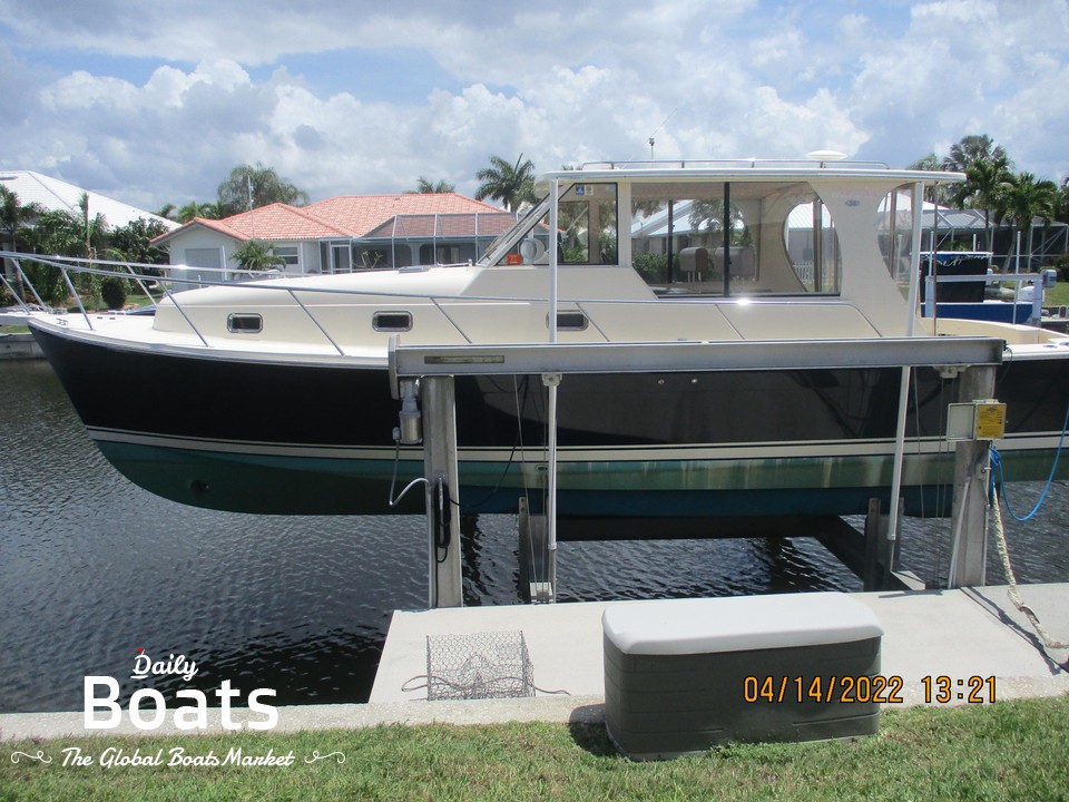 2007 Mainship 34 Pilot Hard Top for sale. View price, photos and Buy ...
