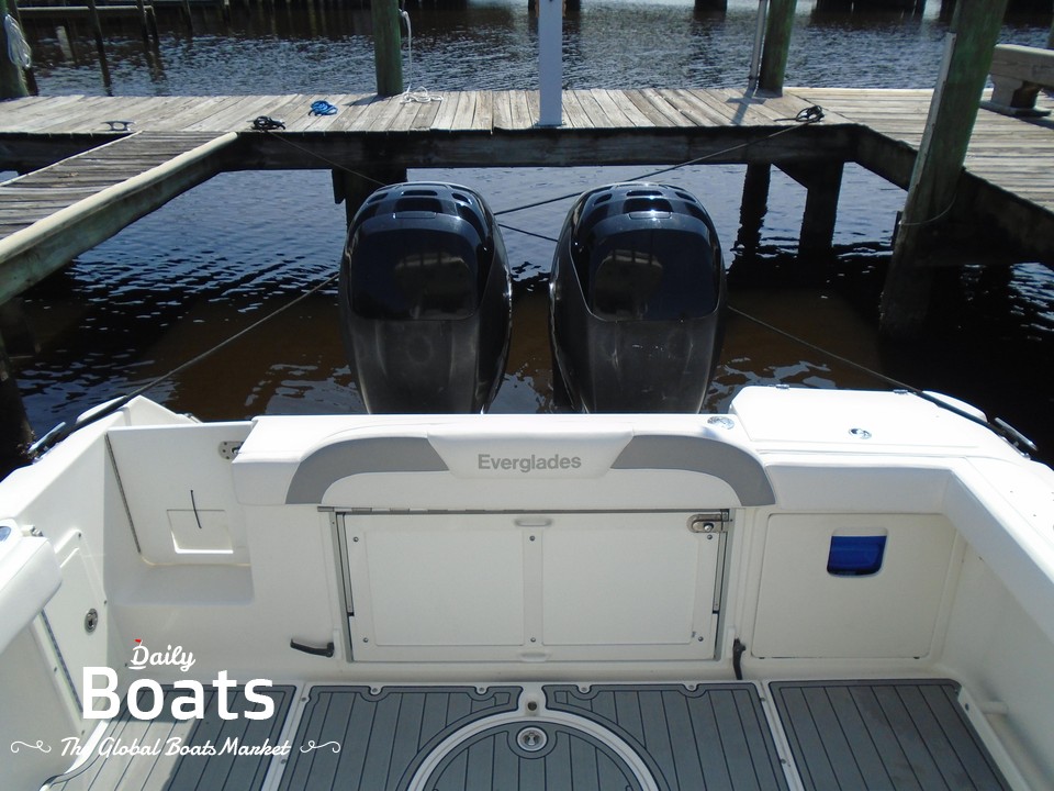 2005 Everglades 290 Pilot for sale. View price, photos and Buy 2005 ...