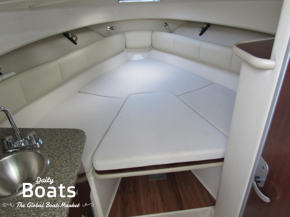 2016 Robalo 265 Walkaround for sale. View price, photos and Buy 2016 ...