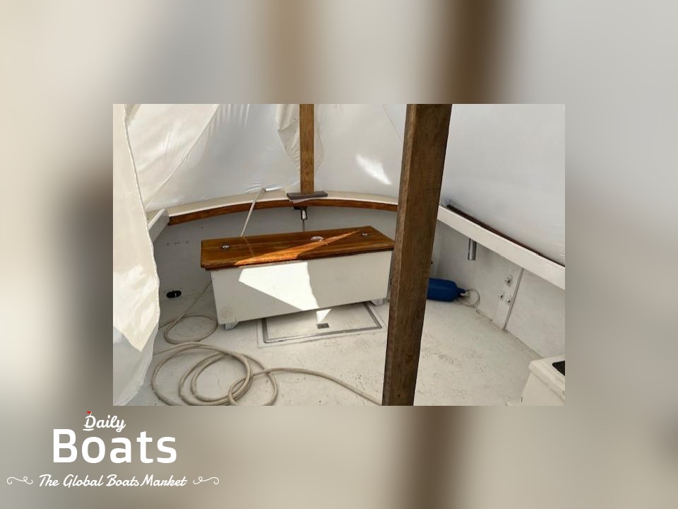 1981 Dyer 29 Trunk Cabin Hardtop for sale. View price, photos and Buy ...