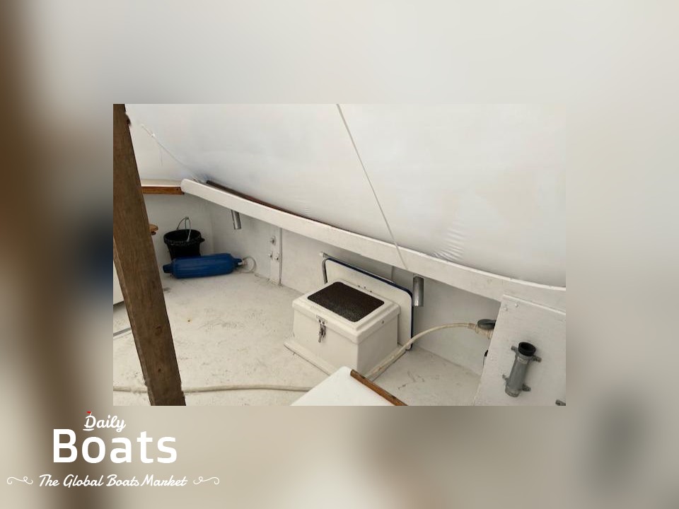 1981 Dyer 29 Trunk Cabin Hardtop for sale. View price, photos and Buy ...