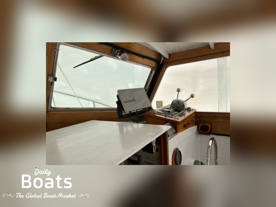 1981 Dyer 29 Trunk Cabin Hardtop for sale. View price, photos and Buy ...