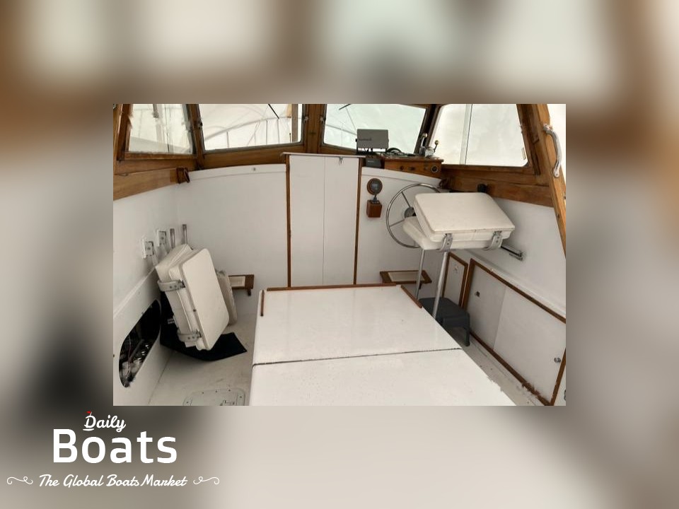 1981 Dyer 29 Trunk Cabin Hardtop for sale. View price, photos and Buy ...