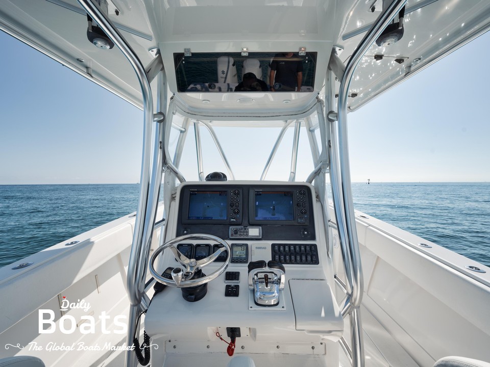 2010 Jupiter 38 Cc for sale. View price, photos and Buy 2010 Jupiter 38 ...