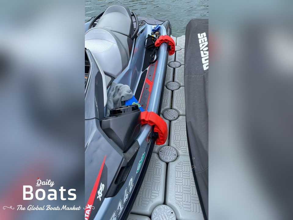 2018 Sea-Doo Rxt 300 for sale. View price, photos and Buy 2018 Sea-Doo ...