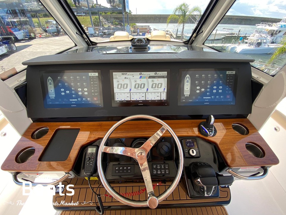 2022 Everglades 395 Center Console for sale. View price, photos and Buy ...