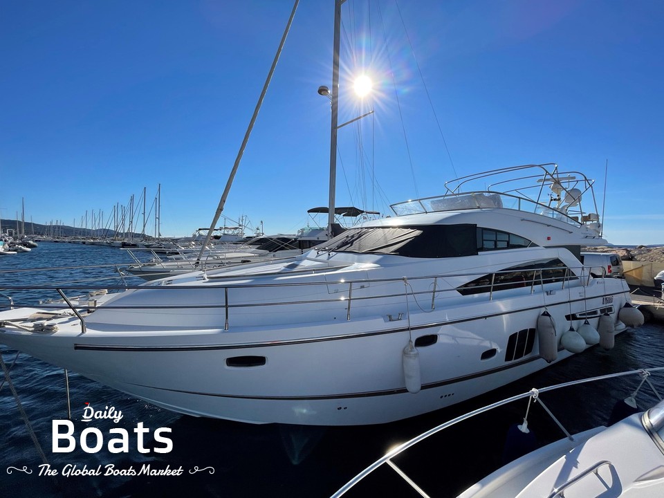 2010 Fairline Squadron 55 for sale. View price, photos and Buy 2010 ...