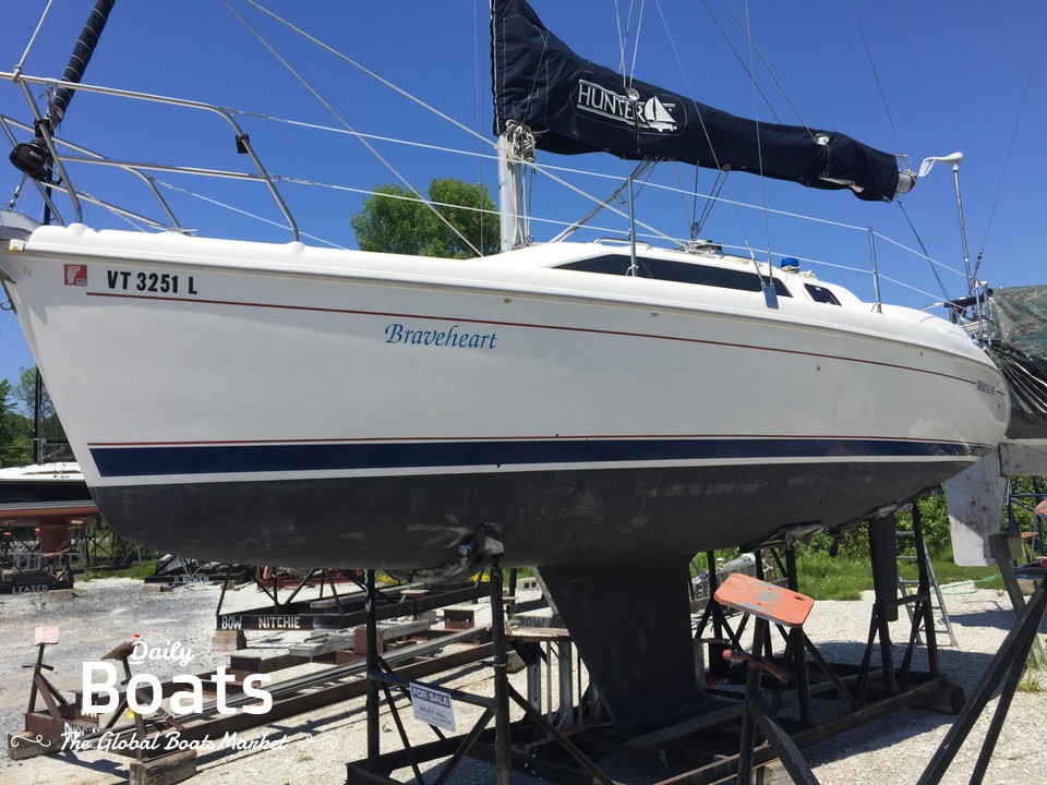 1997 Hunter 280 for sale. View price, photos and Buy 1997 Hunter 280 ...