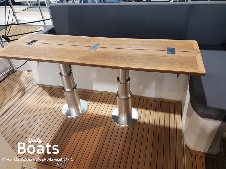 2019 Sealine C390 for sale. View price, photos and Buy 2019 Sealine ...