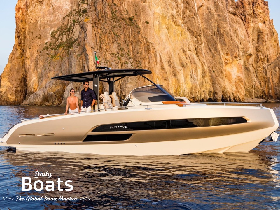 2020 Invictus 320Gt for sale. View price, photos and Buy 2020 Invictus ...