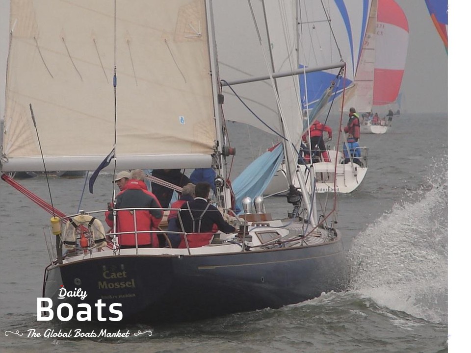 1975 Holman & Pye Philips 43 (By Philip Son) for sale. View price ...