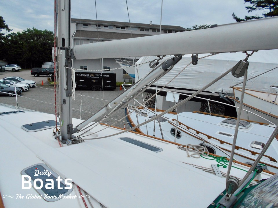 1996 Beneteau Oceanis 351 for sale. View price, photos and Buy 1996 ...